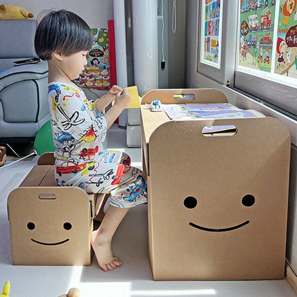 [box partner] smile desk and chair DIY toddler play table desk chair table